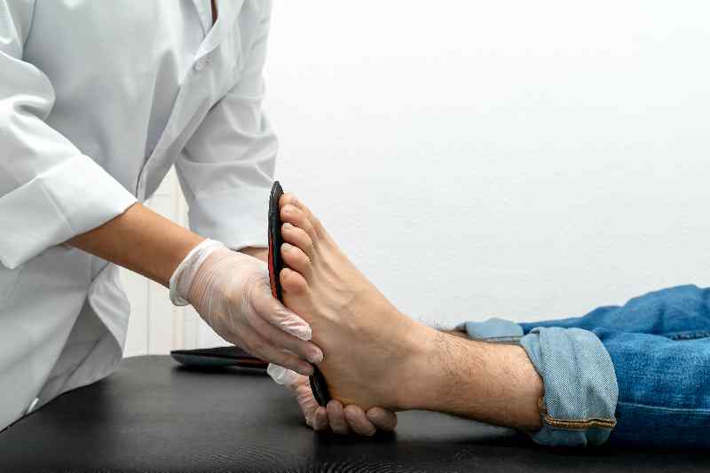 How to Test for Neuropathy: A Complete Guide